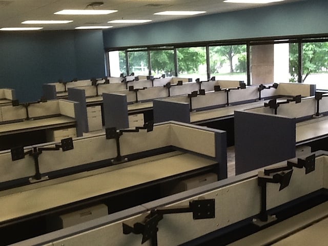 Trading Floor Furniture & Desks | Saraval Industries